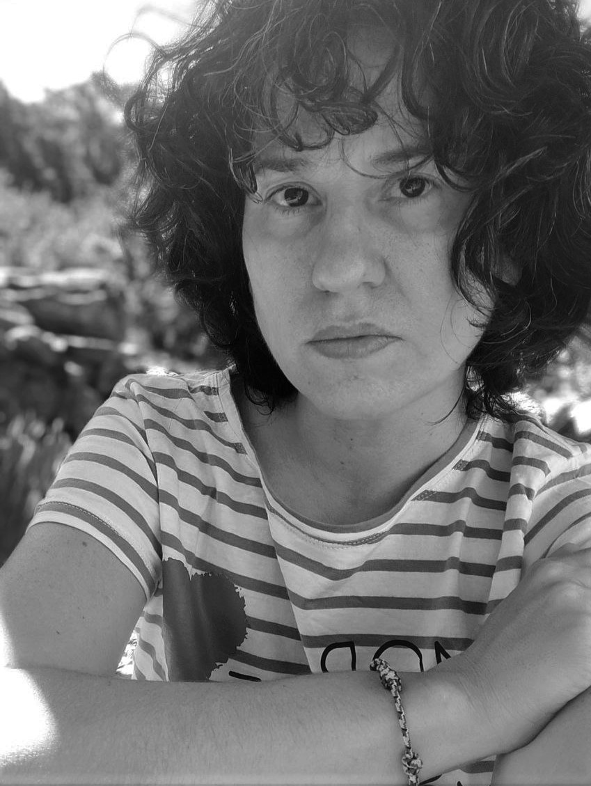 Se vive y se traduce, de Laura Wittner - Vasos Comunicantes | Revista ...